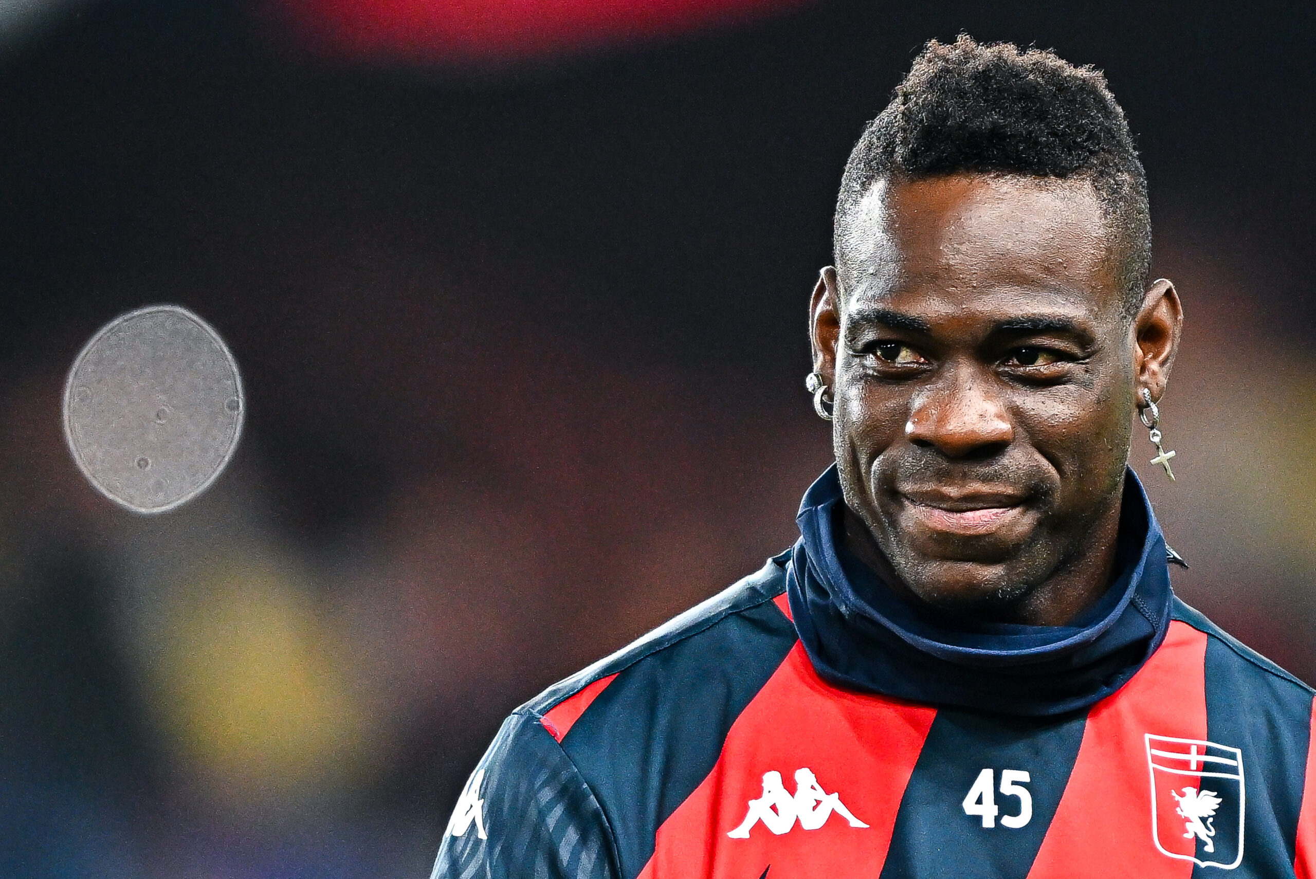 Balotelli polemicol: “Qualcuno qui meriterebbe il Mario sedicenne” - DCM