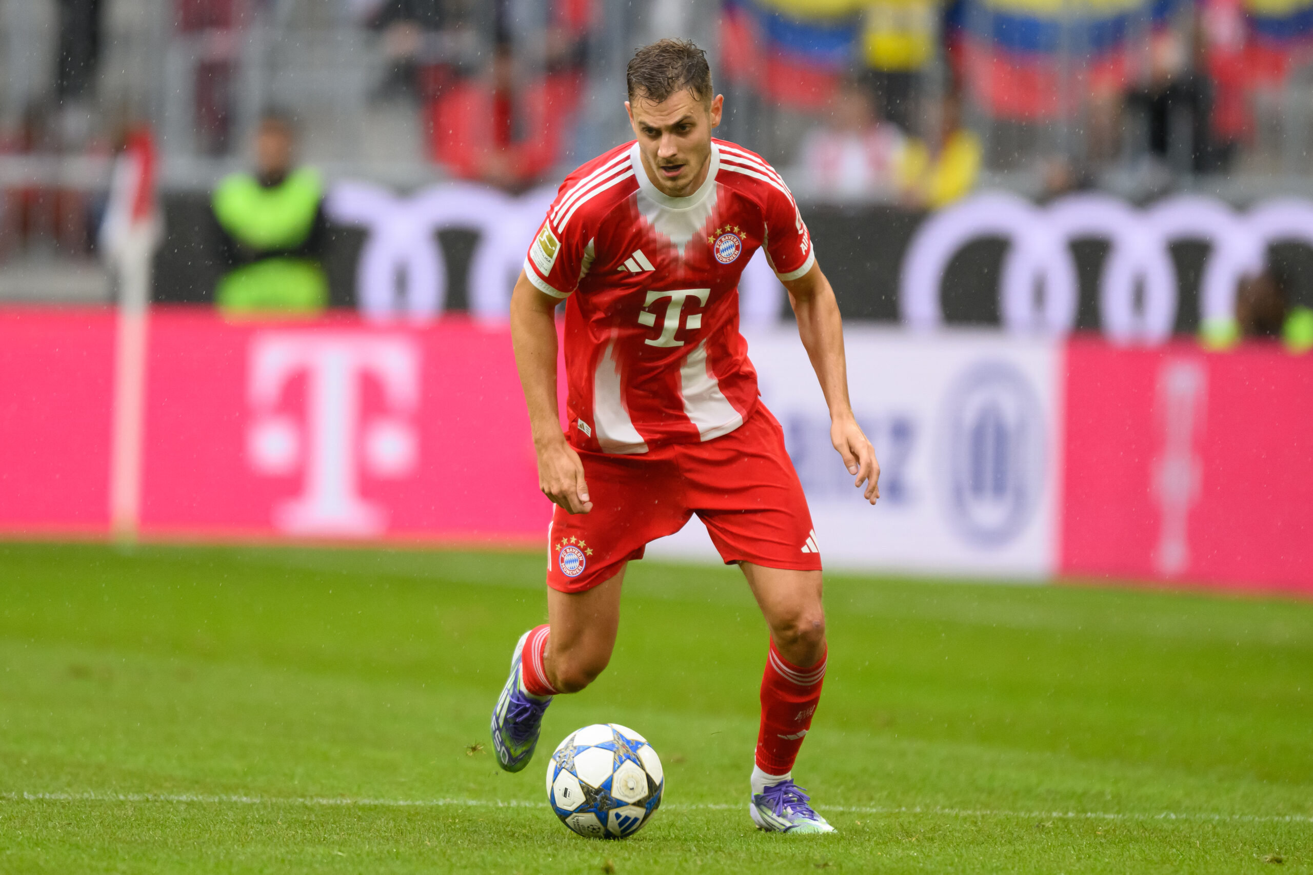 Milan, interesse per Stanisic: la risposta del Bayern Monaco - DCM